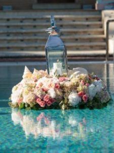 30 Amazing Wedding Pool Decor Ideas & Guides For Your Day