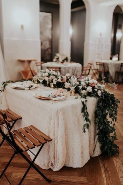 The 33 Best Rustic Wedding Decorations To Nail Your Day