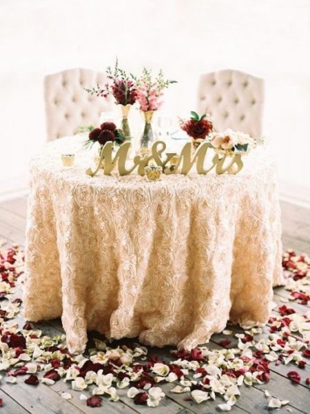 42 Remarkable Head Table Wedding Decor Ideas For Your Day
