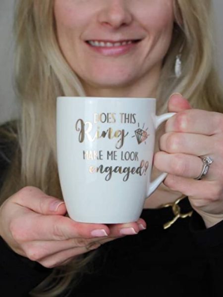 38 Unique DIY Wedding Gifts to Impress Any Newlyweds