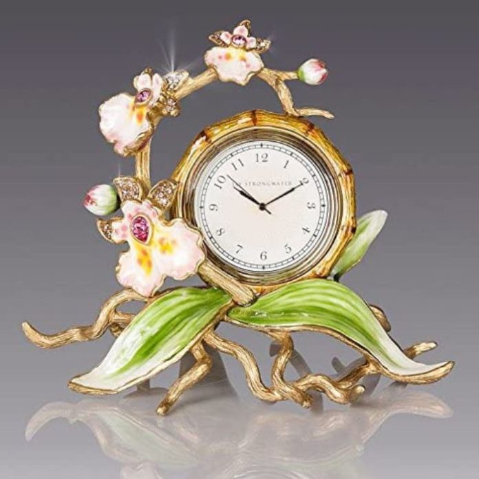 41 Best 28th Wedding Anniversary Gift Ideas For Celebration