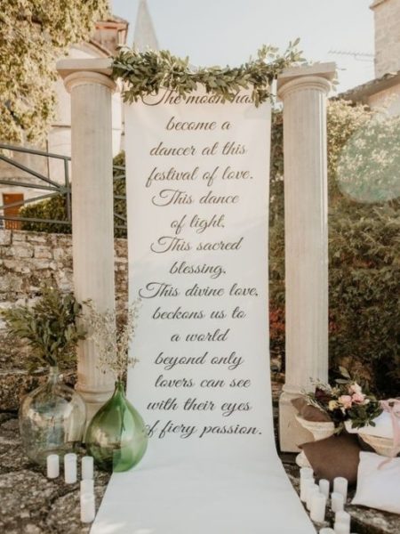 Top 44 Minimalist Wedding Decor Ideas for a Simple Setting