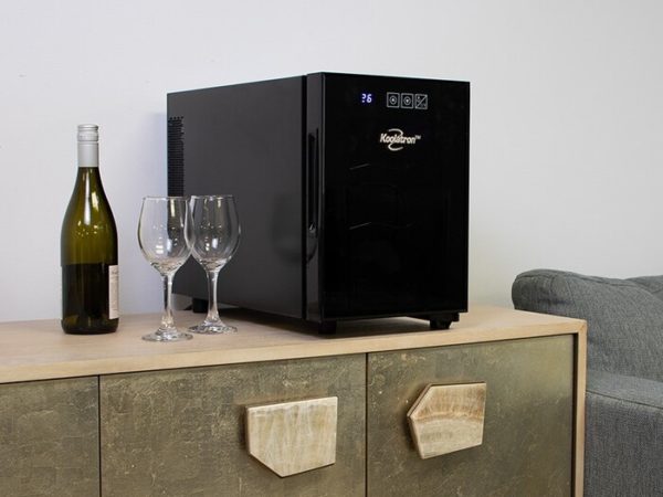41 Funny & Creative Wedding Gifts For Boss To Impress Them