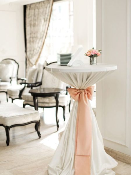35 Perfect Wedding Cocktail Table Decor Ideas You Can Afford