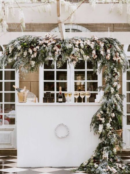 35 Perfect Wedding Cocktail Table Decor Ideas You Can Afford