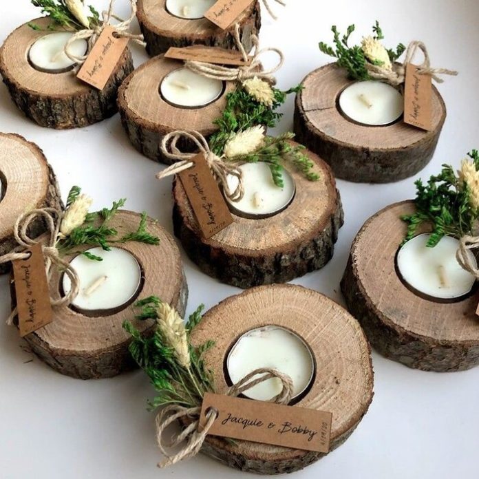 38 Charming Fall Wedding Favors For Your Loved Ones (2024)