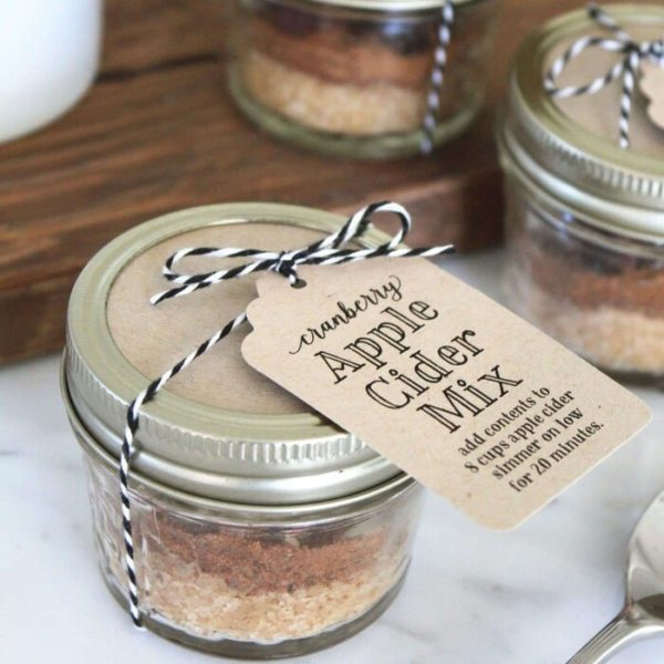 38 Charming Fall Wedding Favors For Your Loved Ones (2024)