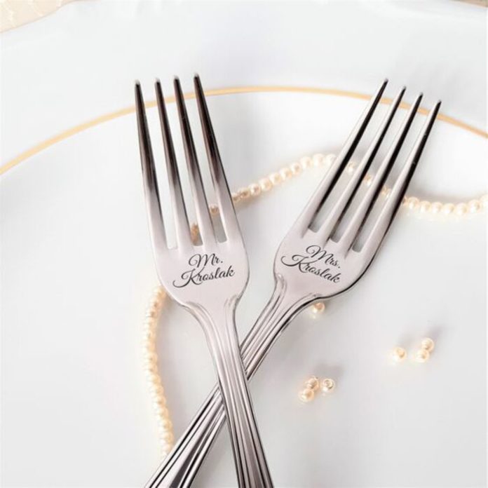 40 Ideal Gifts For Daughter On Wedding Day That She'll Love