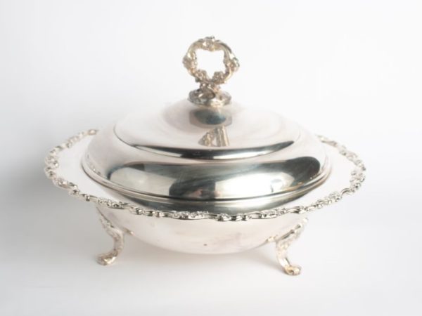41 Best 23rd Wedding Anniversary Gifts That They Will Love