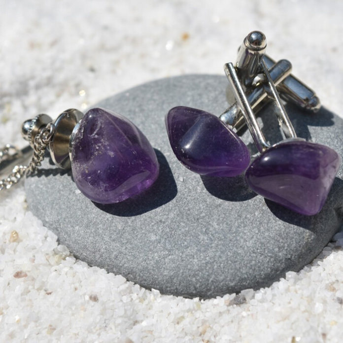 33 Sincere 33rd Wedding Anniversary Gifts To Show Your Love