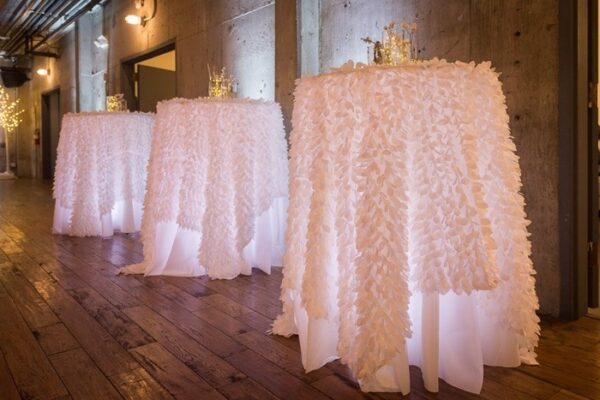 35 Perfect Wedding Cocktail Table Decor Ideas You Can Afford