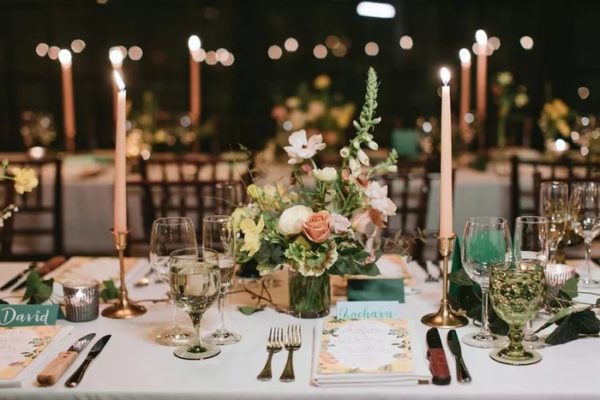 Top 44 Minimalist Wedding Decor Ideas for a Simple Setting