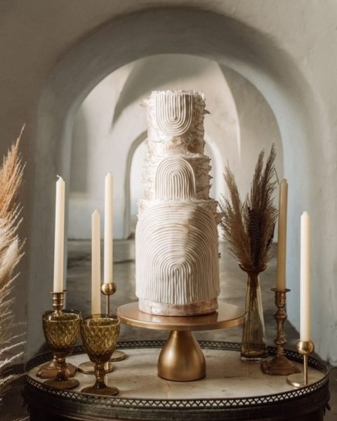 31 Best Boho Wedding Cake Ideas for a Bohemian Celebration