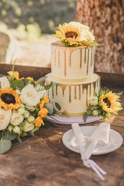 21 Trendy Sunflower Wedding Cake Ideas for a Cheerful Day