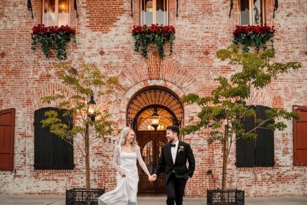 How to Plan an Amazing Wedding on a Budget of $5000