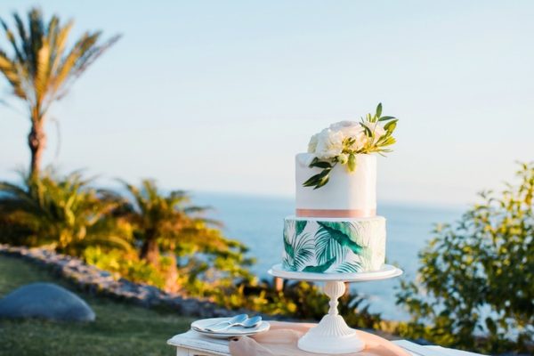 40 Adore Engagement Party Cake Ideas That Melt Your Heart