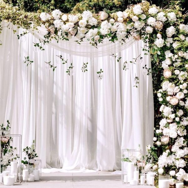 36 Stunning All-White Wedding Decor Ideas For Every Style